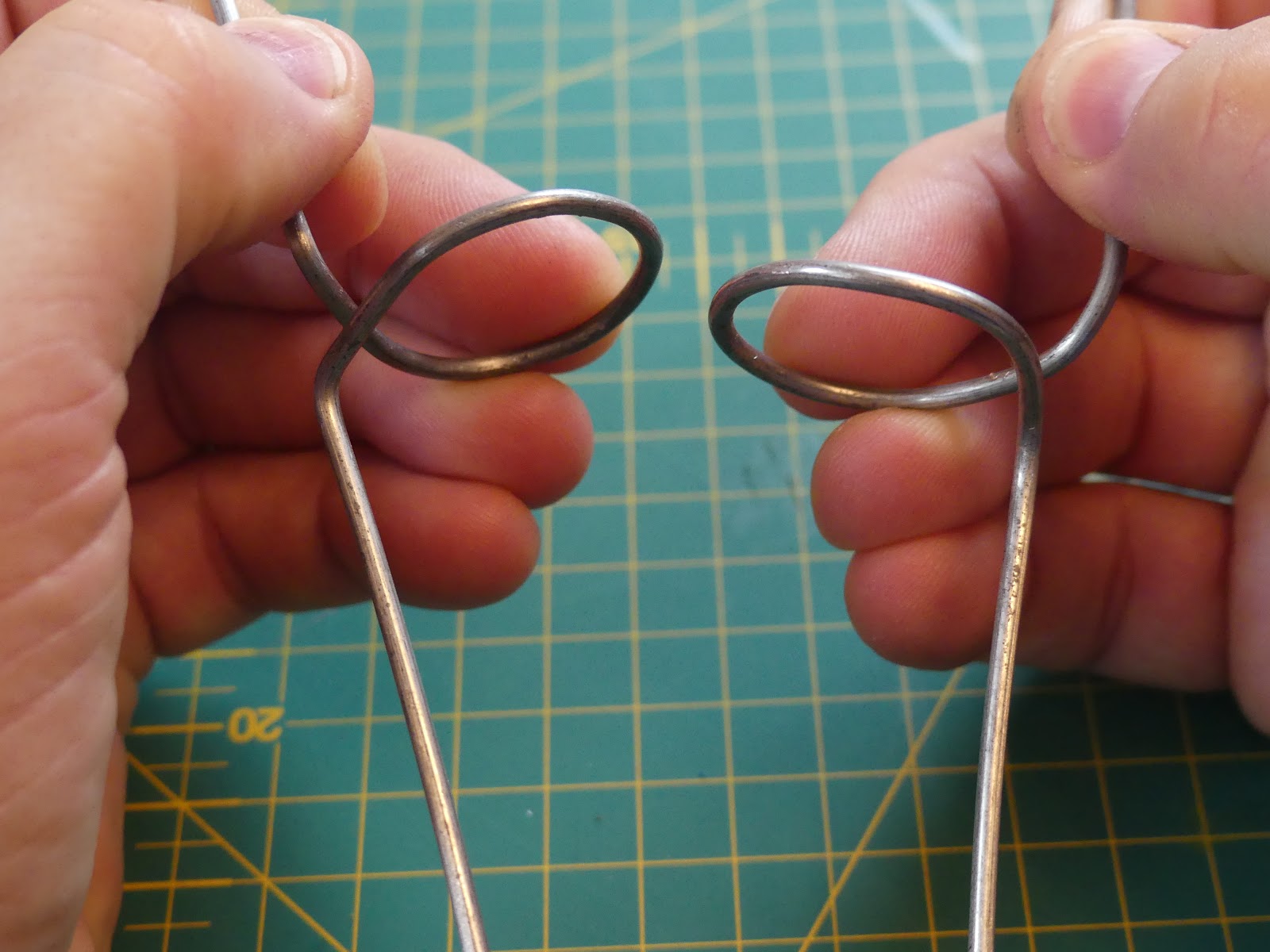 The Outdoor Traditionalist : DIY Campfire Toasting Fork