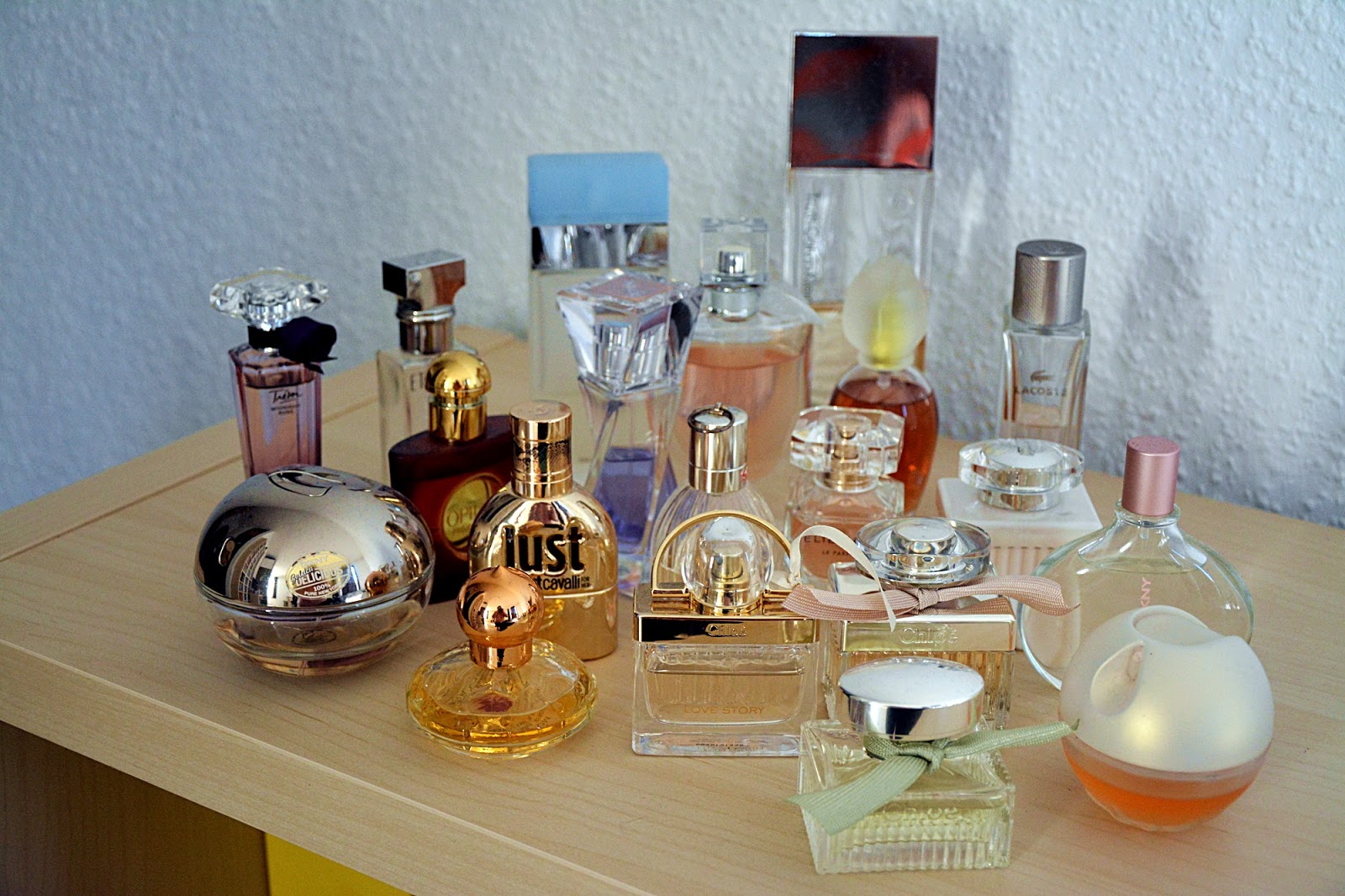 ZAPACHNIDŁO - blog o perfumach, recenzje perfum: MOJA KOLEKCJA PERFUM ...