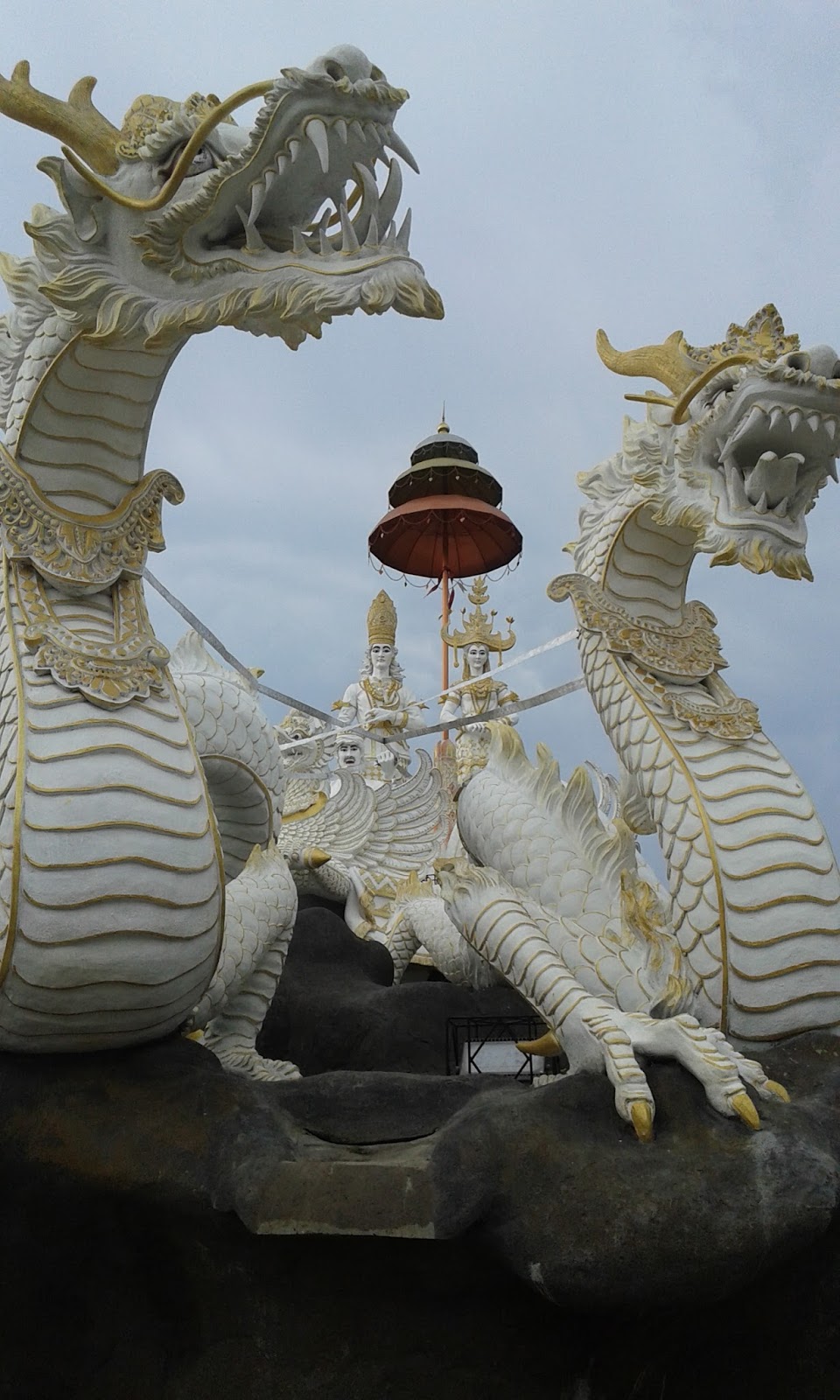 PATUNG TUGU RATO NAGO BESANDING / PATUNG NAGA – ICON BARU TULANG BAWANG ...