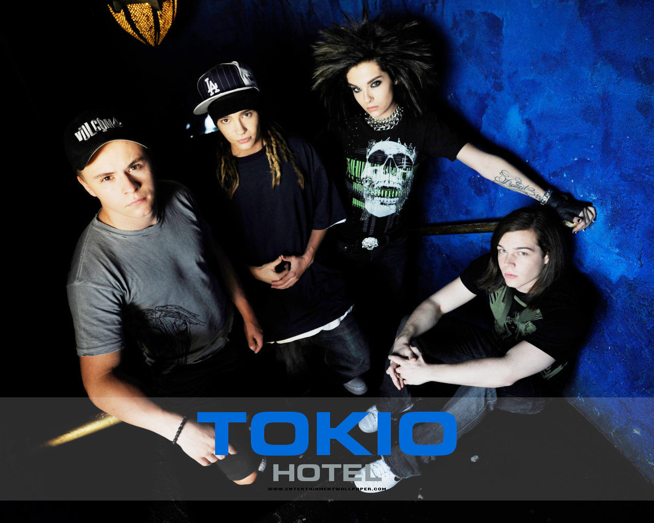 Dionne Beard: tokio hotel wallpaper