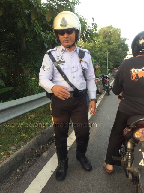 5 Bintang Untuk Abang Polis Trafik Saiful!