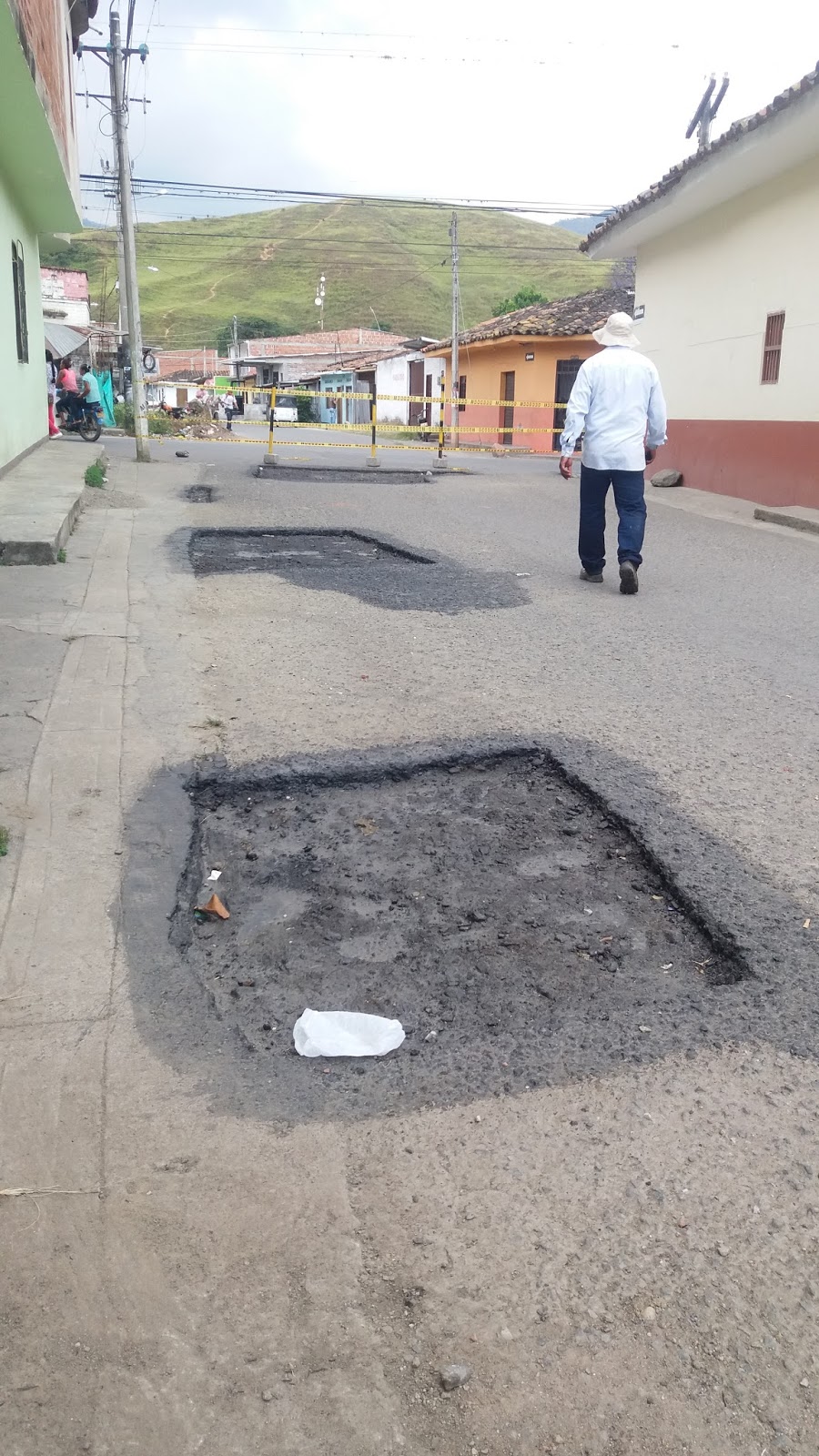mapa: Reparcheo de vías urbanas