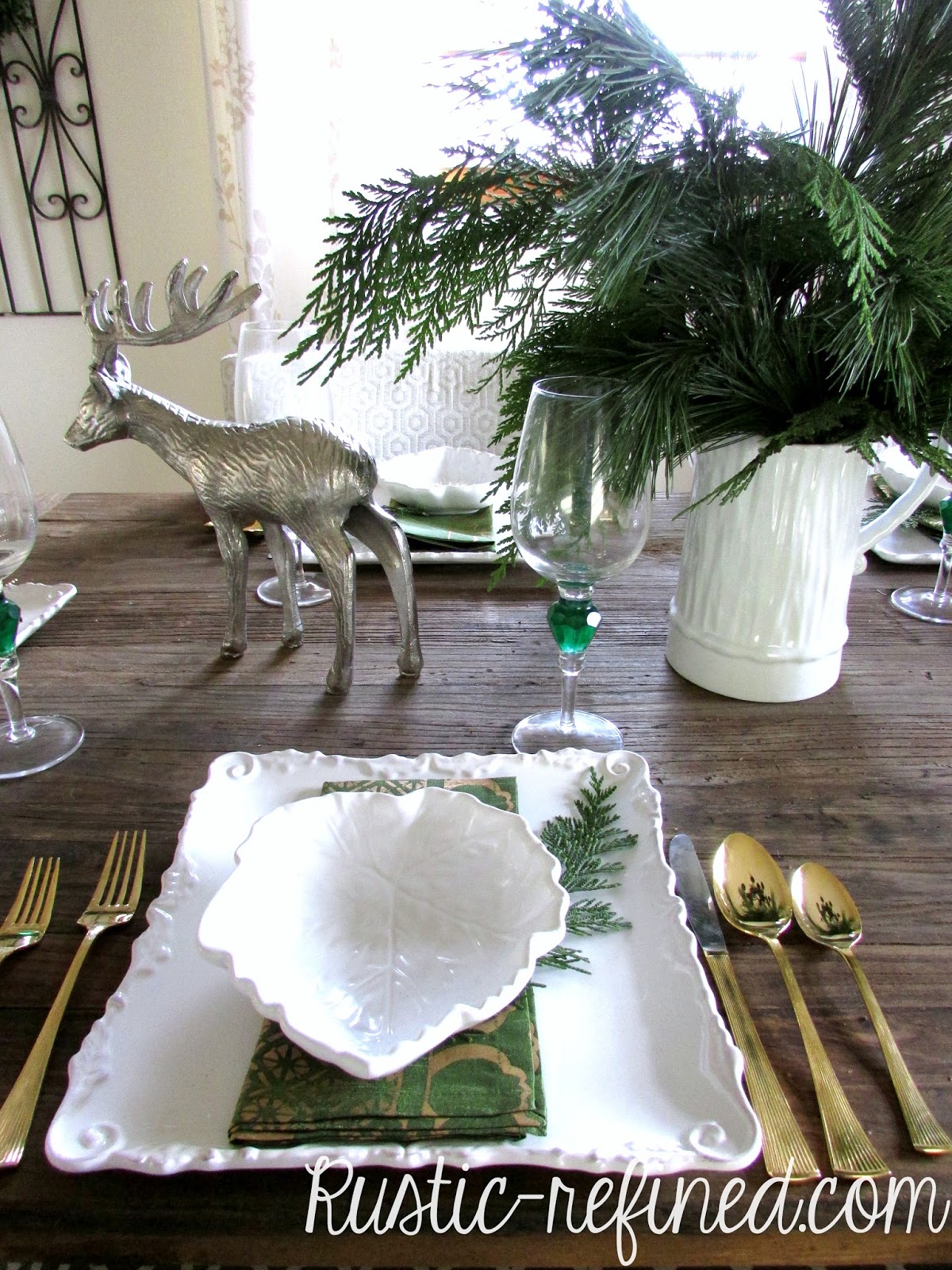 Christmas Tablescape Using Fresh Greenery | Rustic & Refined