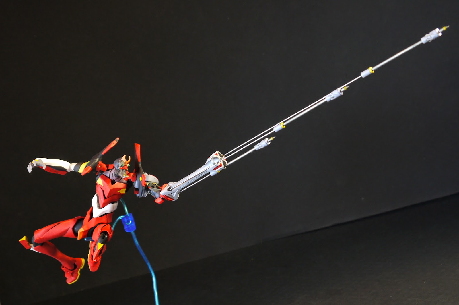 Mechs Without Skirts: Kotobukiya 1/400 Evangelion unit 02(beta)