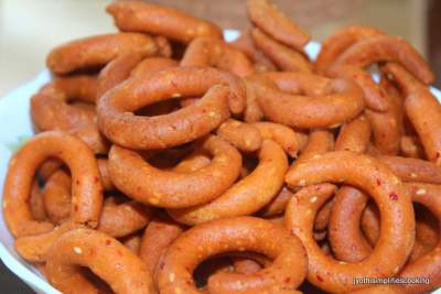 KODUBALE/ CRISP SPICY RINGS