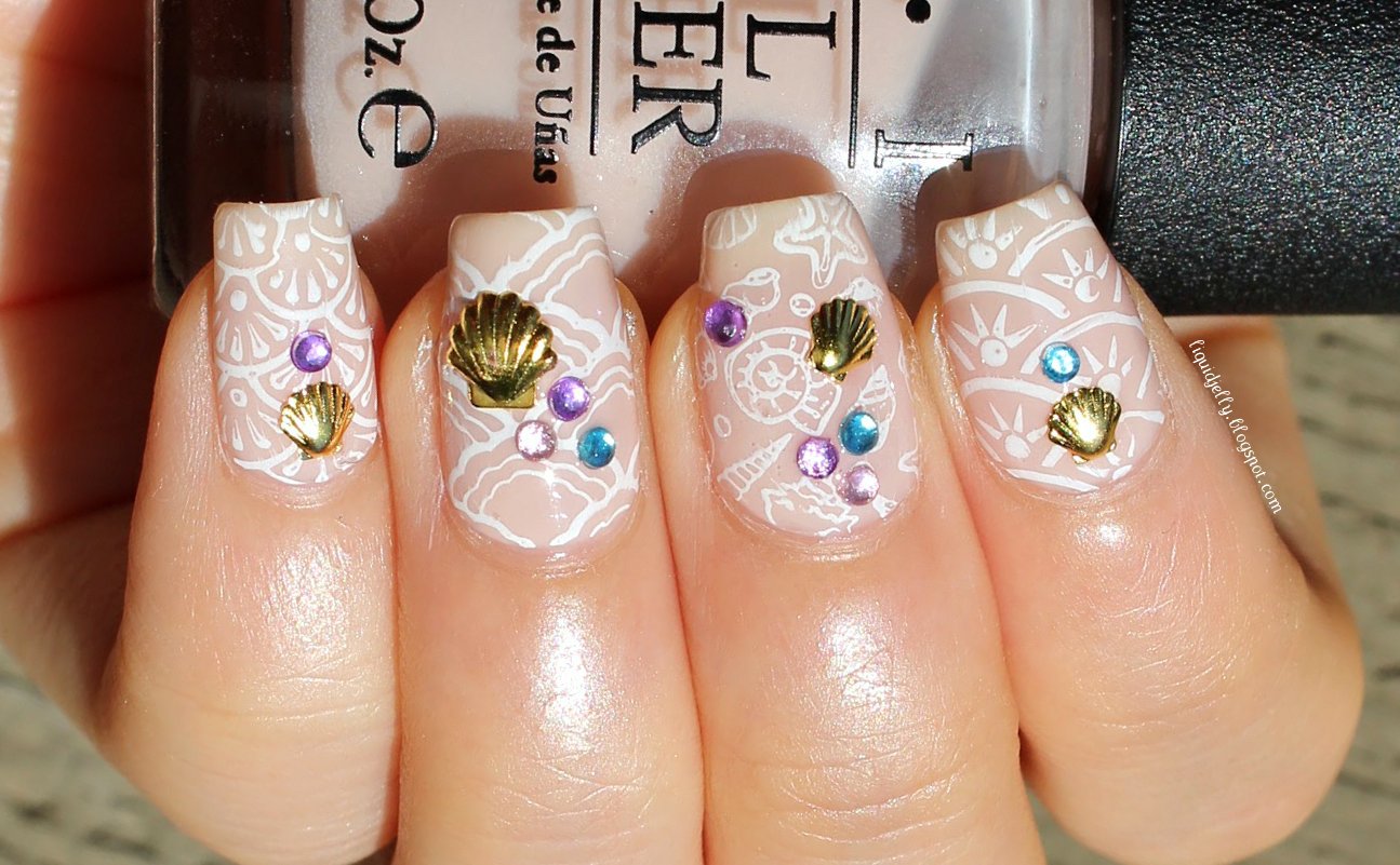 Liquid Jelly: [Nail Art] Gold Shells and Gemstones