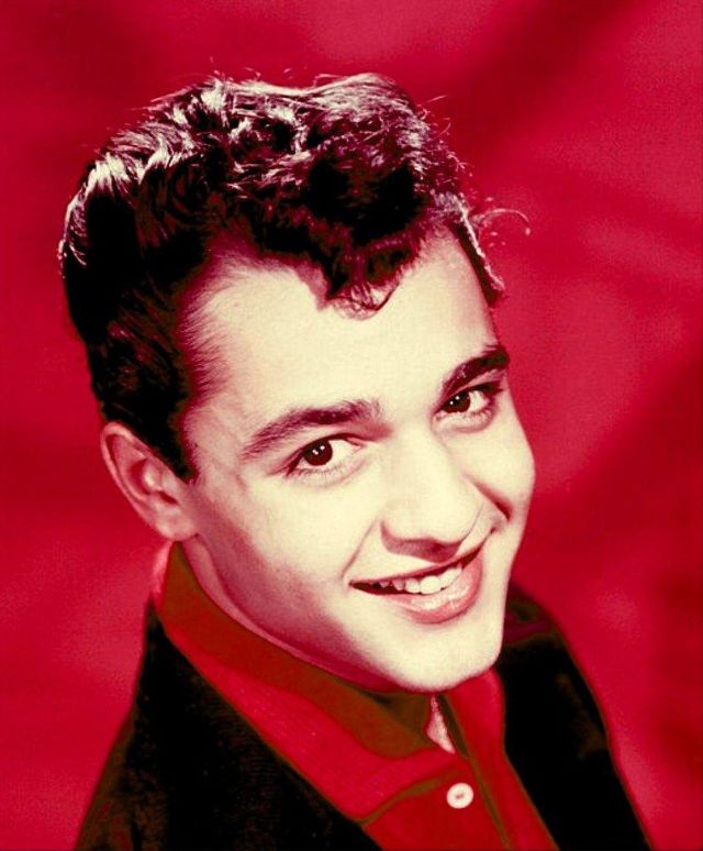 Sal Mineo: Classic Cultural Icon of the Late 1950s But Tragic Life ...
