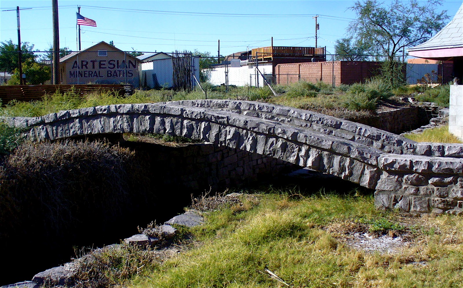 Alt. Build Blog: Building A Stone And Concrete Bridge