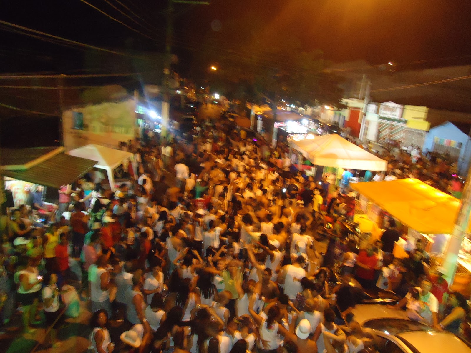 HISTÓRIA DE FLORESTA AZUL: NATAL FOLIA DE FLORESTA AZUL