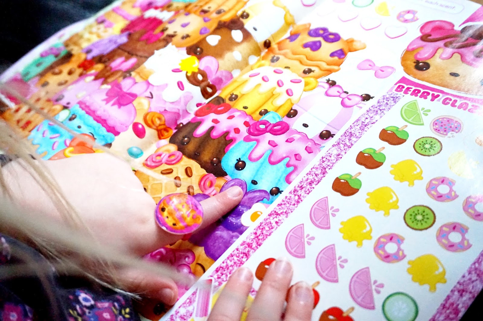 PINK MAGAZINE REVIEW AND GIVEAWAY | Beth Owen