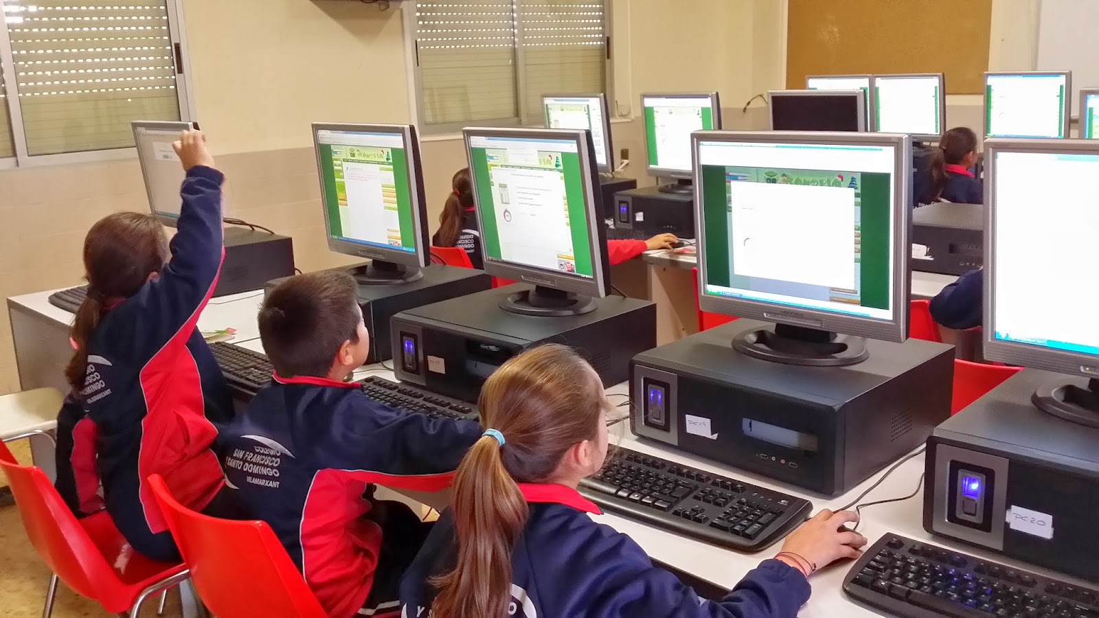 Grupo GEM@.COM: TALLER INFORMÁTICO