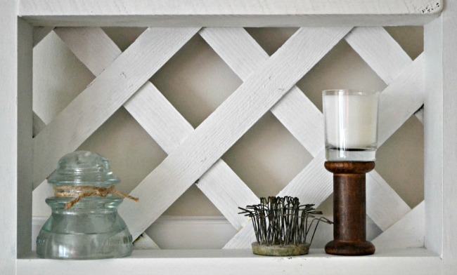 How to Build a Rustic Lattice Backed Display Shelf