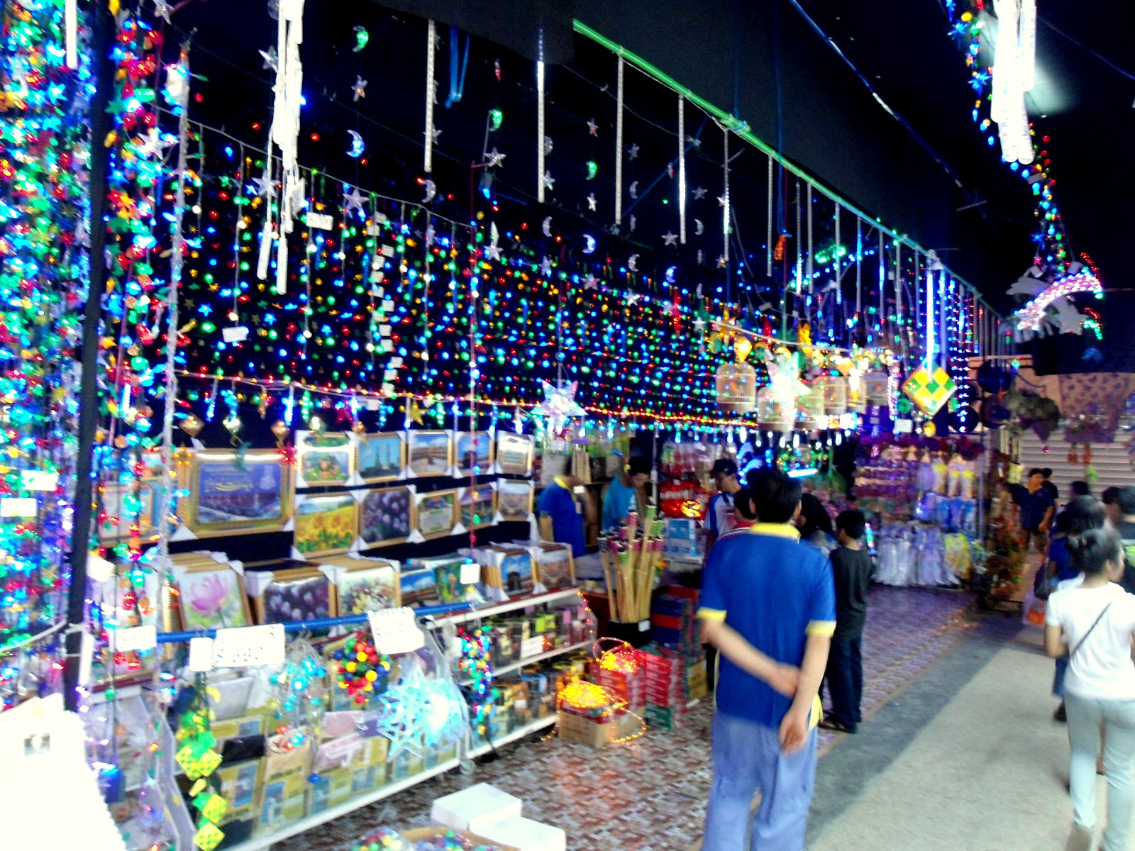 Life's Little Treasures: Hari Raya Bazaar