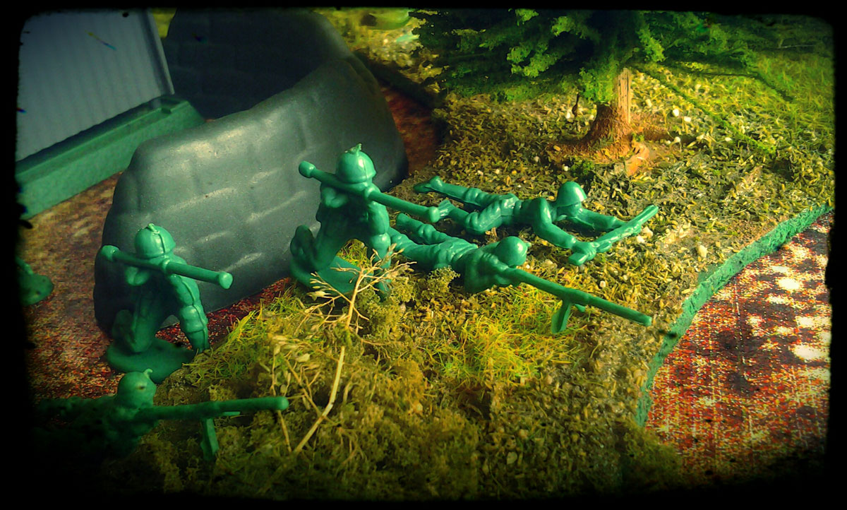 HO scale Military Camp and Helicopter Base