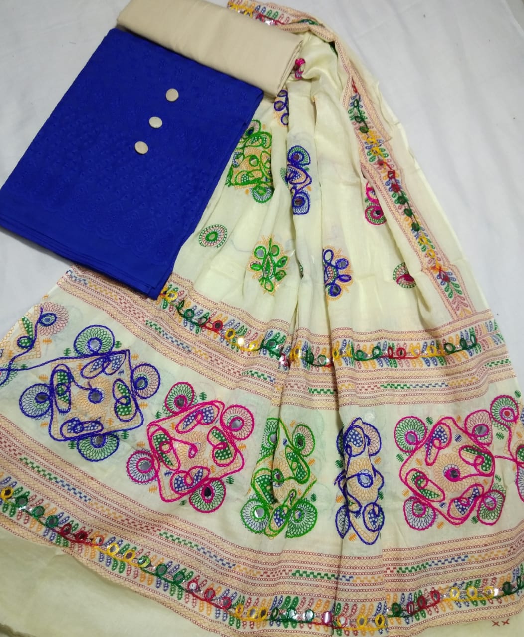 Chicken work dress materials