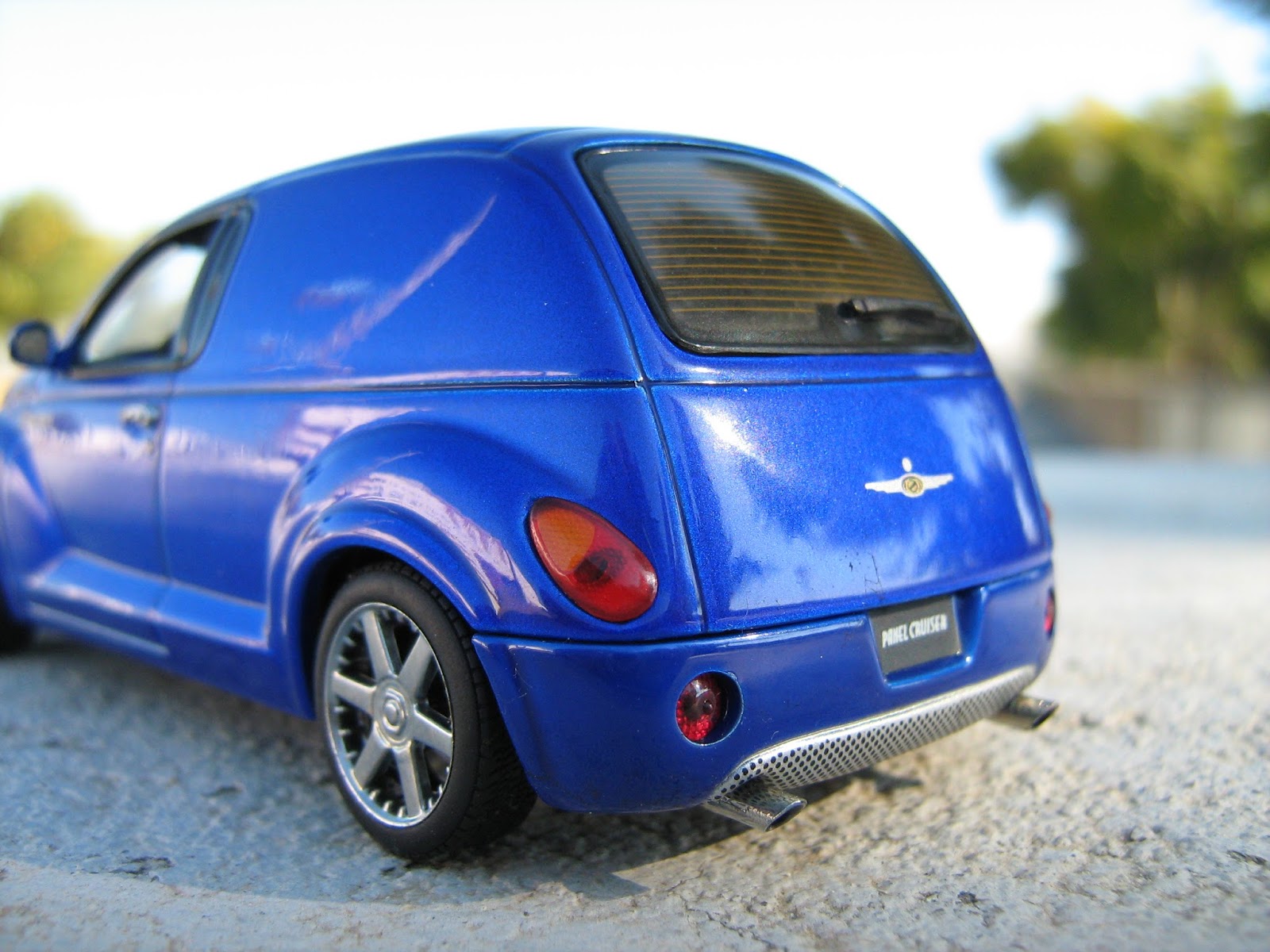 El Garaje Algabeño: Chrysler PT Cruiser Panel Van de AutoArt