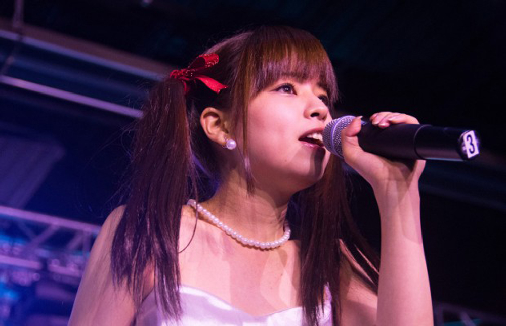 music: -> Luna Haruna