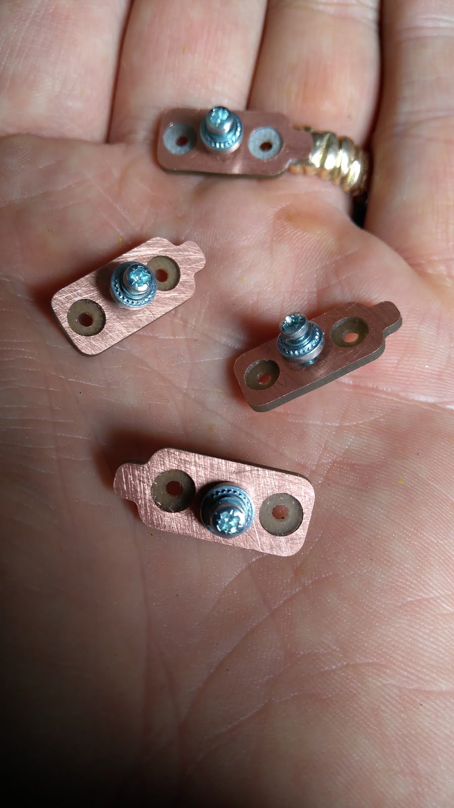 Concretedog: DIY Screw Switches for Rocketry