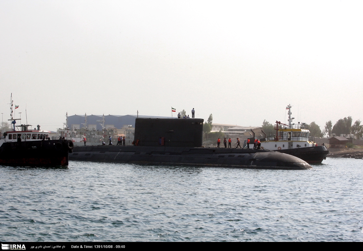 Irã inicia manobras navais no Estreito de Ormuz