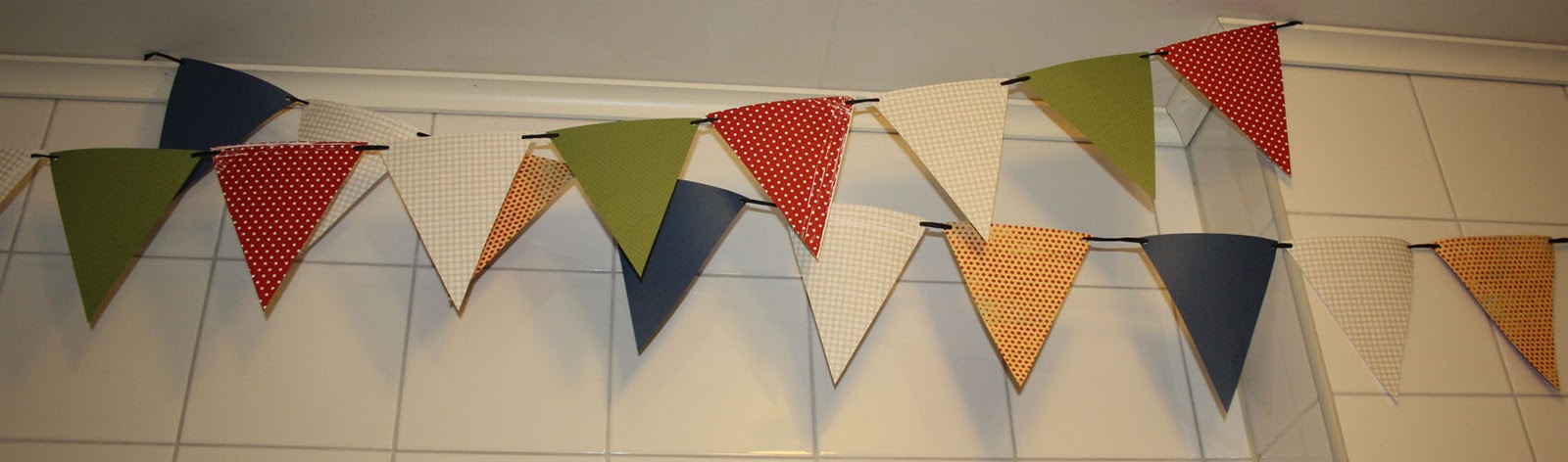 memmels morot: Enkla pappersvimplar