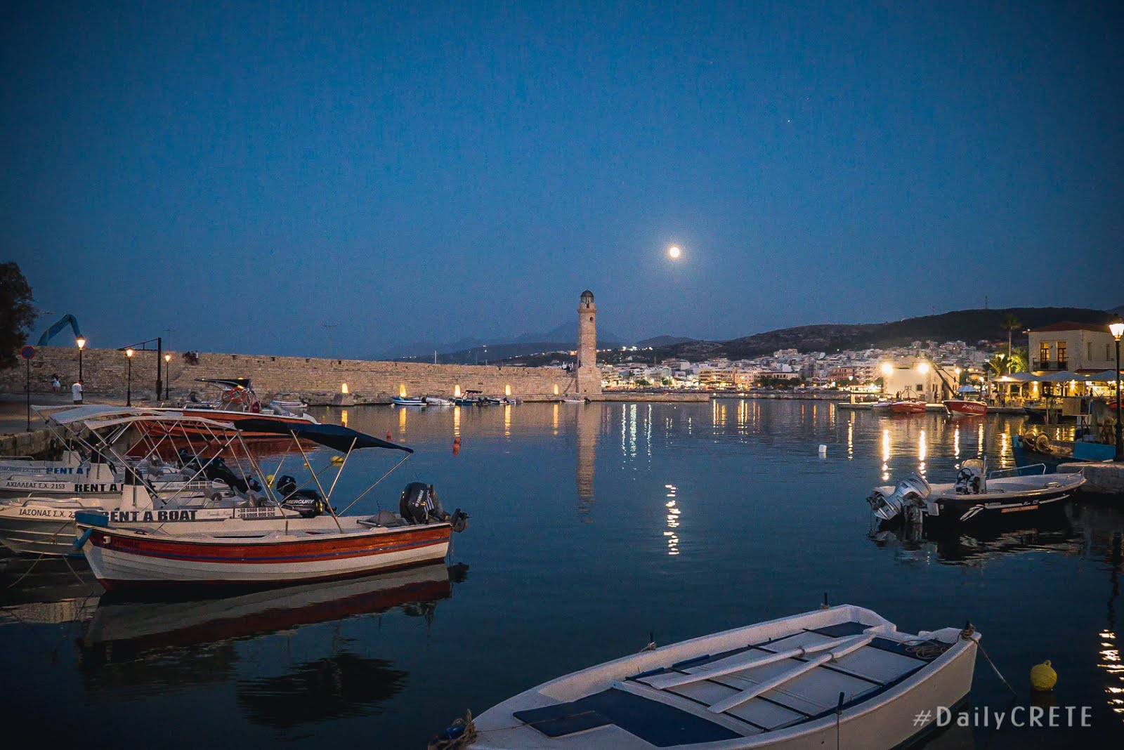 Rethymnon Evening Walk In Pictures | # Daily CRETE