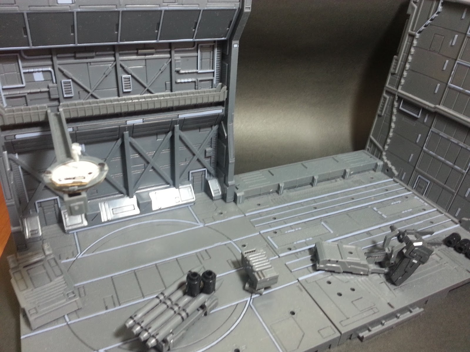 Lightning Quantum's Base: First Look : Gundam Hangar