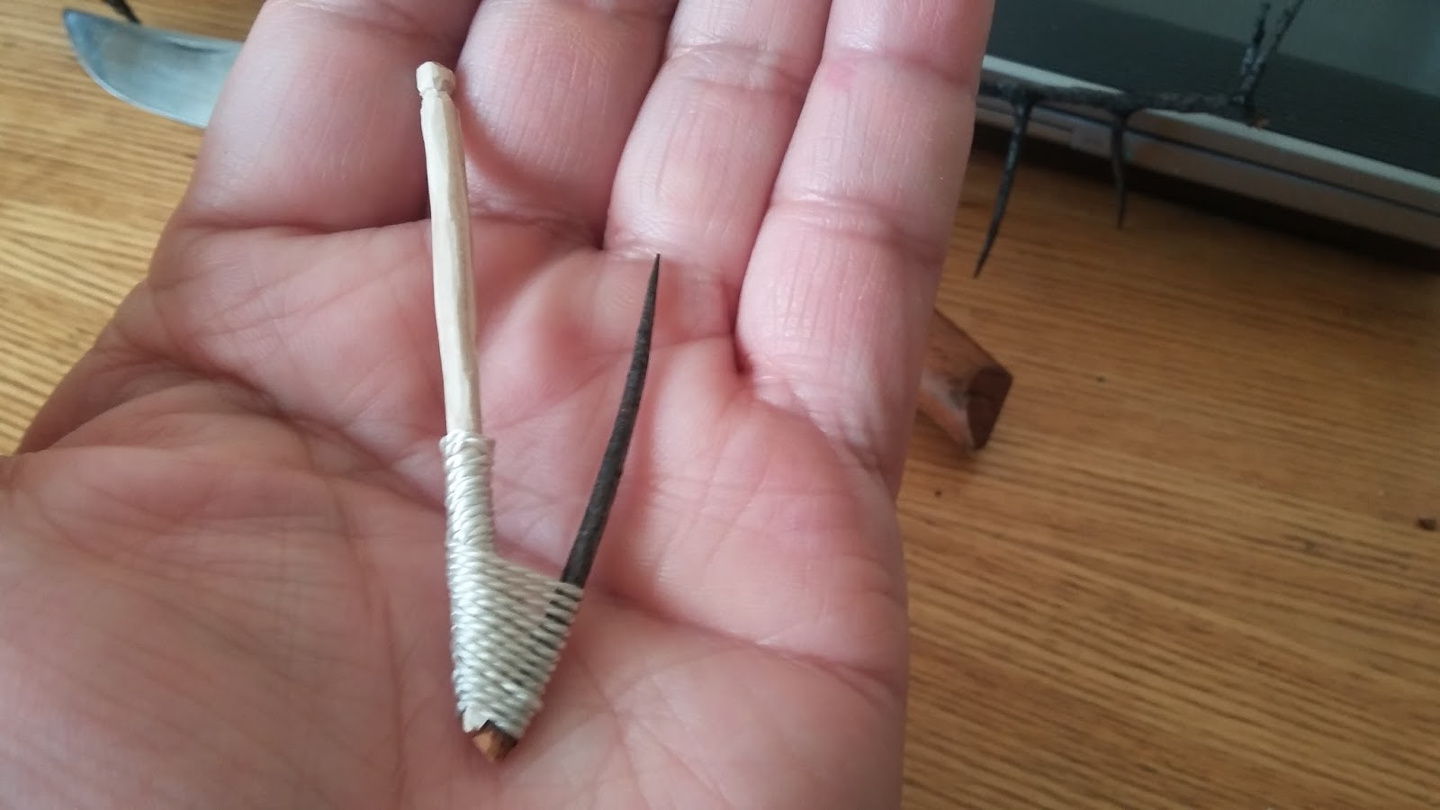 Pinoy Bushwhacker: Primitive Fish Hook