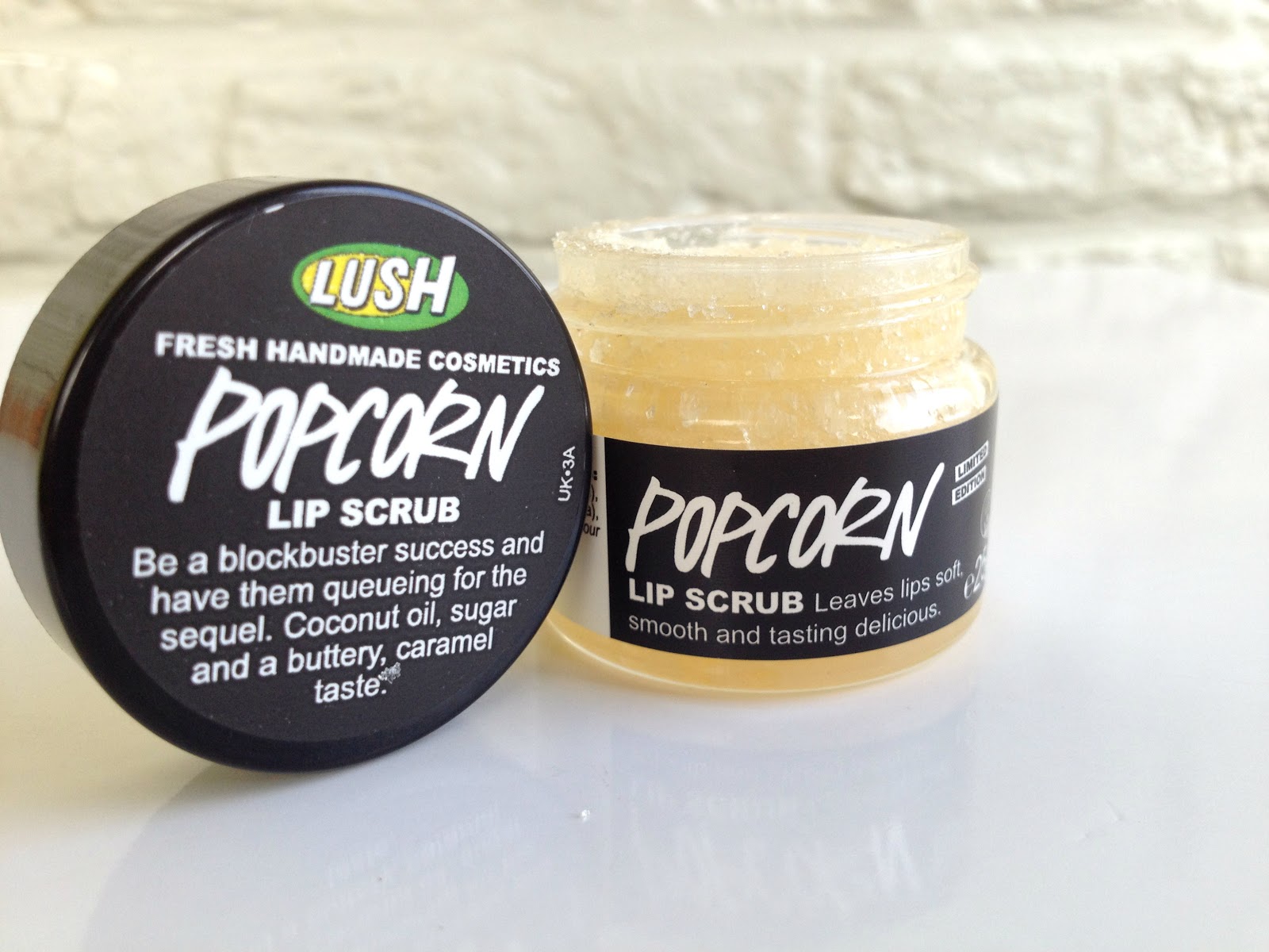 Lush Christmas with Snow Fairy & Popcorn