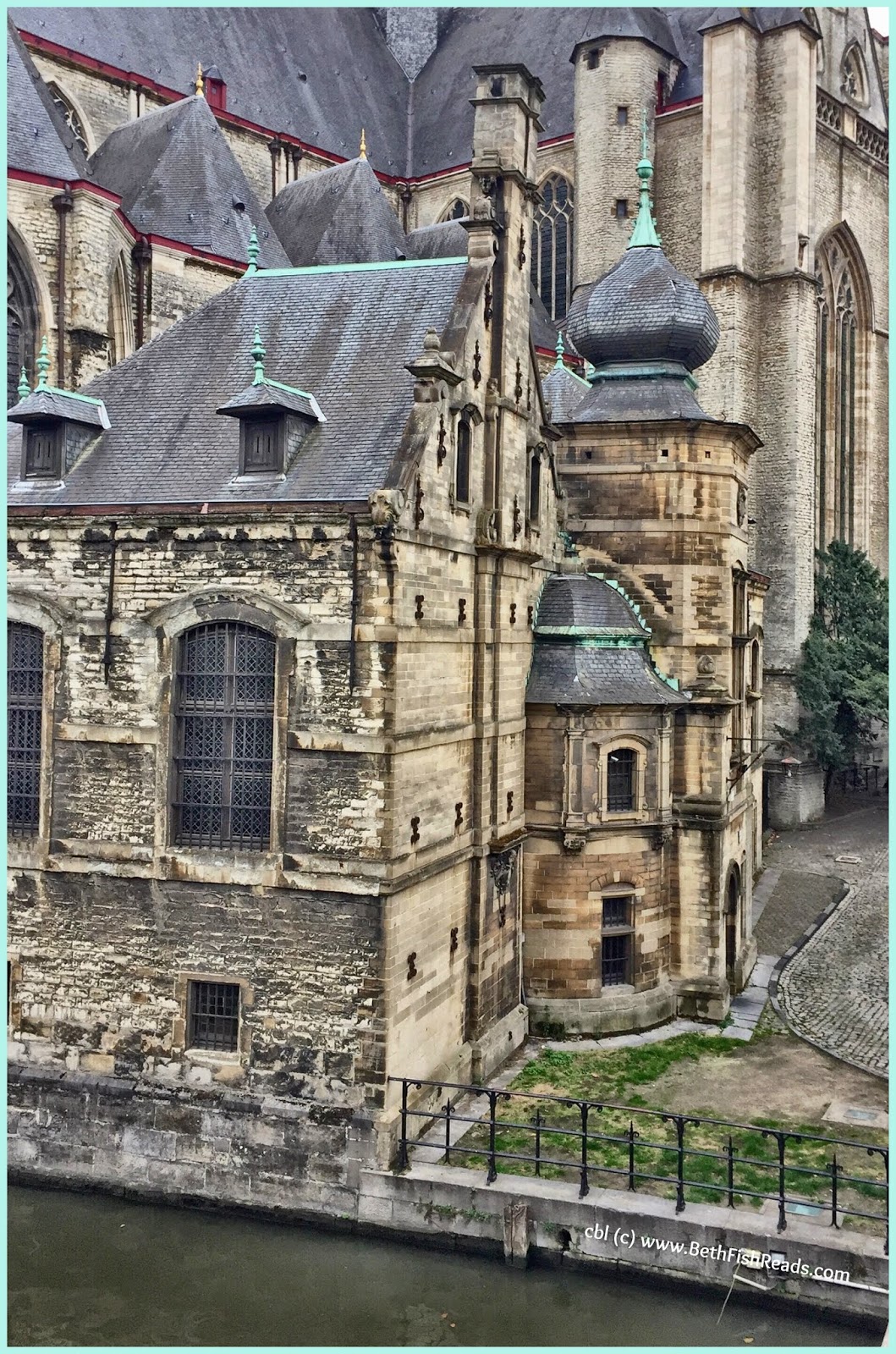 Beth Fish Reads: Home Again, Home Again, Jiggity Jig