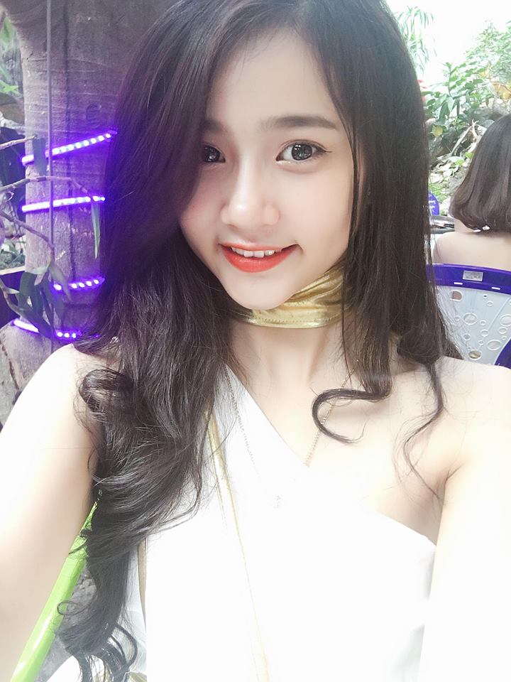 Bông Nguyễn - Em đẹp hông có sửa người ta chê em hổng có cửa | Dân 47 ...