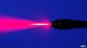 .: El rayo láser que puede transferir toda una biblioteca en 10 segundos