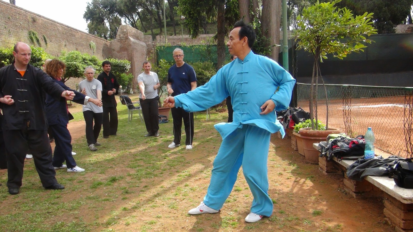 CORSI DI TAI CHI E QI GONG A ROMA - LEZIONI GRATUITE: CORSI DI TAI CHI ...