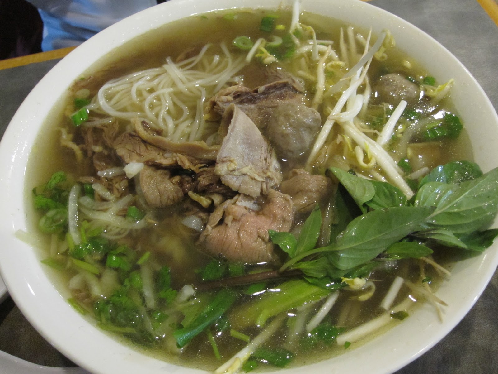 Eat, Drink, and Be Mary: Pho Mi Viet Thai