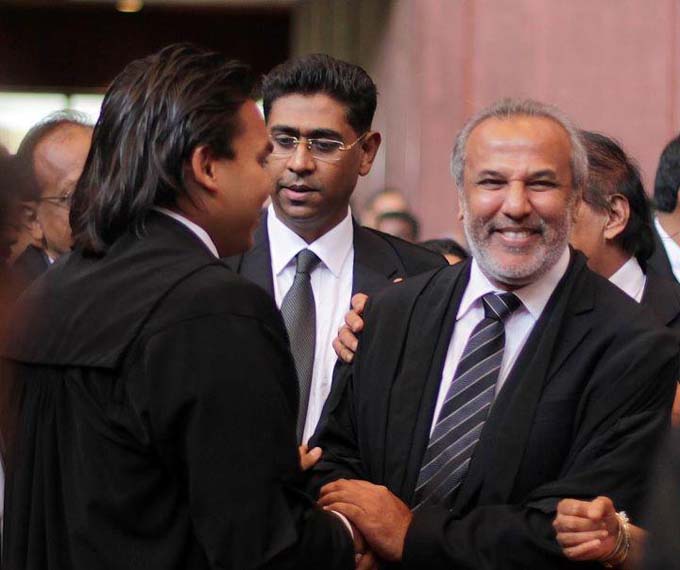 Ukussa Photo Gallery