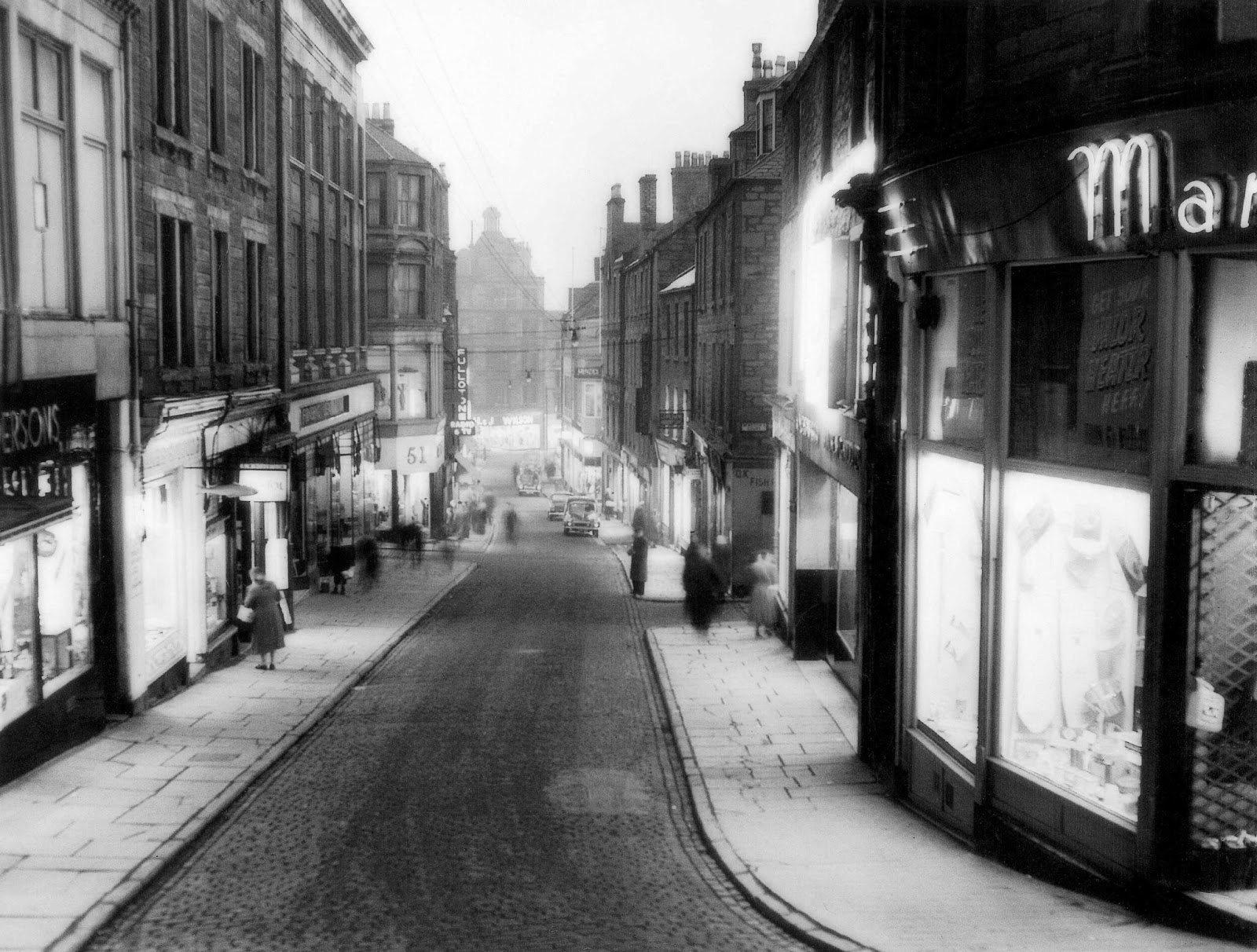 RETRO DUNDEE: DUNDEE'S AMUSEMENT ARCADE - 1970's