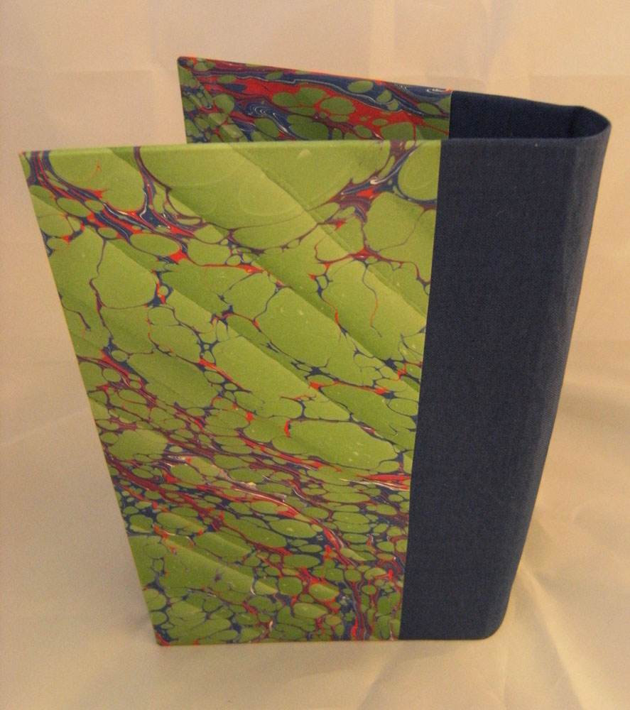 Lizzie Made: The Binding makes the Book! - Part One