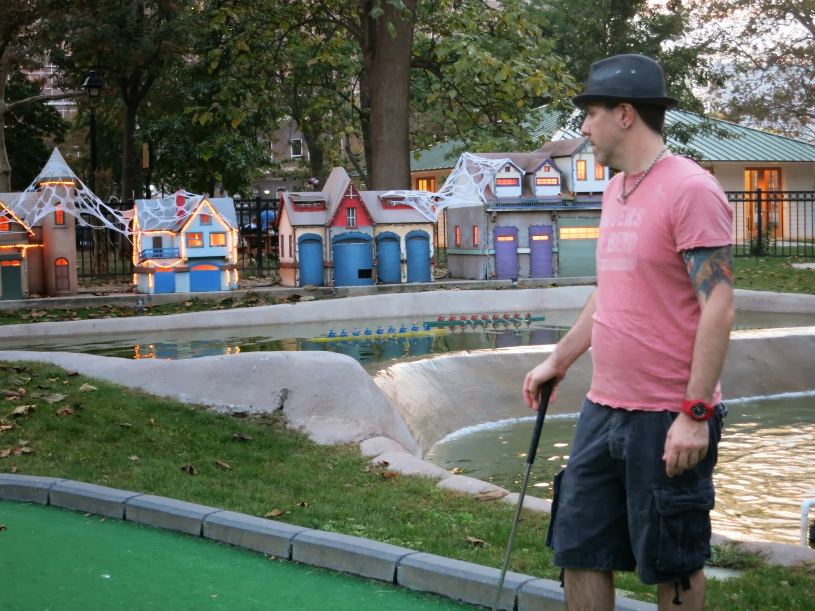 Susan's Disney Family: Spooky Mini-Golf fun at Franklin Square