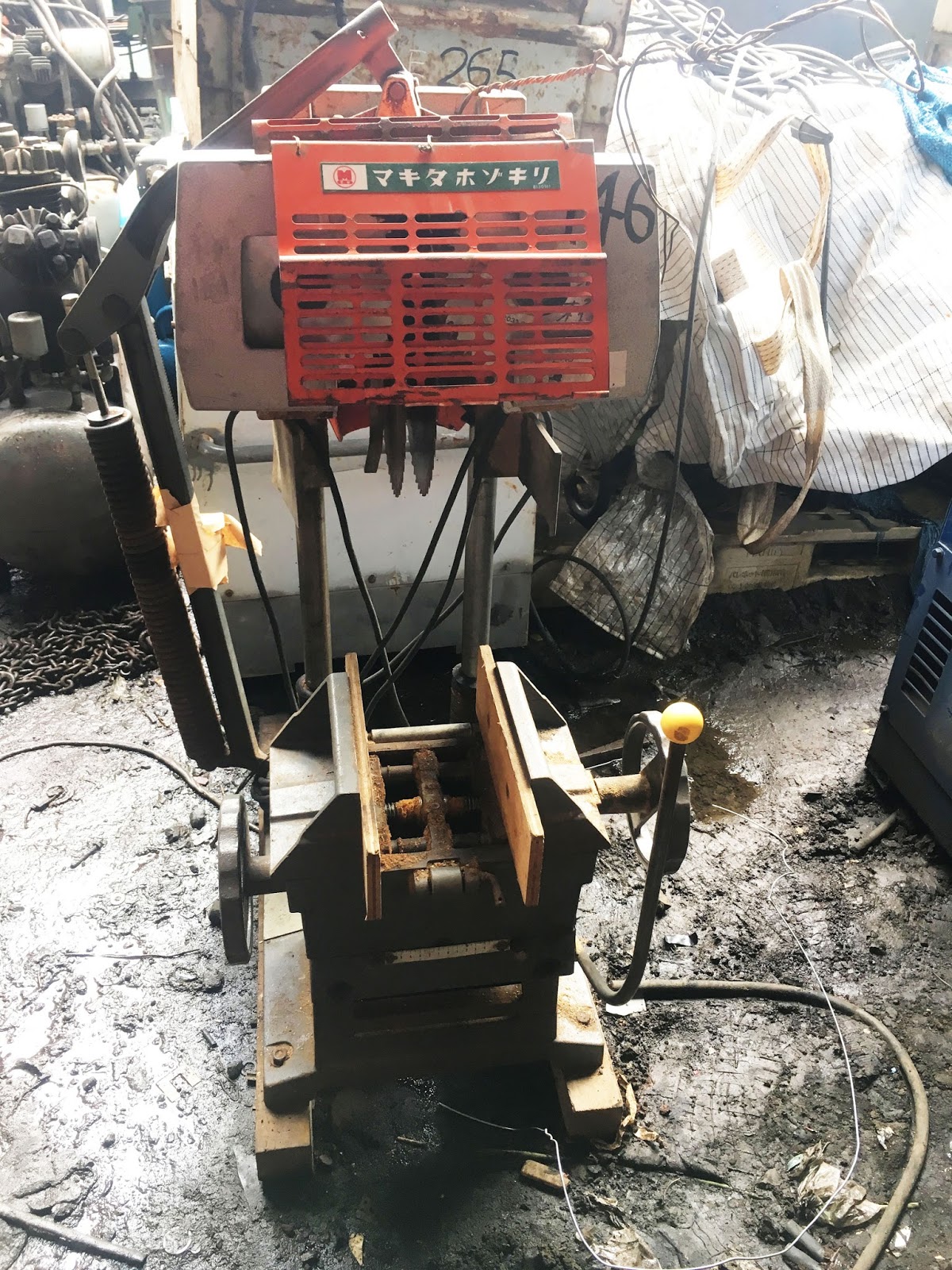 Products: wood cutting machine saw lagari
