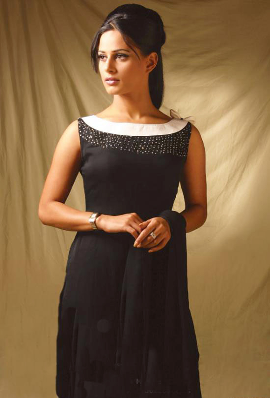 Mehreen Raheel Profile Cute Pakistani Model, TV Film Actress - Khan ...