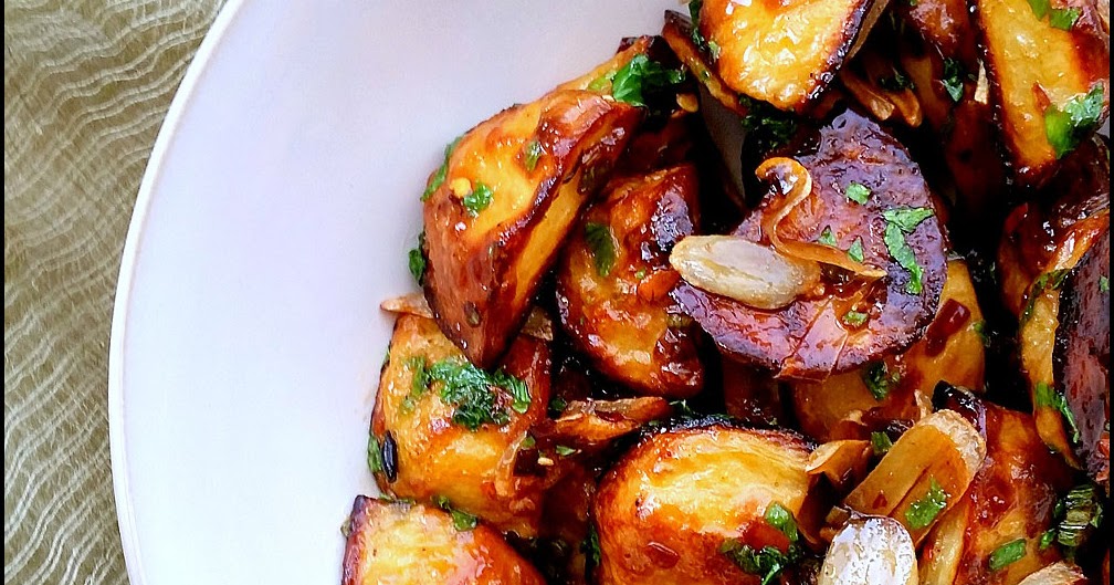 MM's Kitchen Bites: Asian Style Roasted Potatoes...don't wonder, plate up!!
