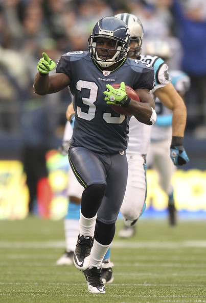 Carly Chubby Cheeks: What's that you hear?? Oh yeah, that's the 12th man!!!