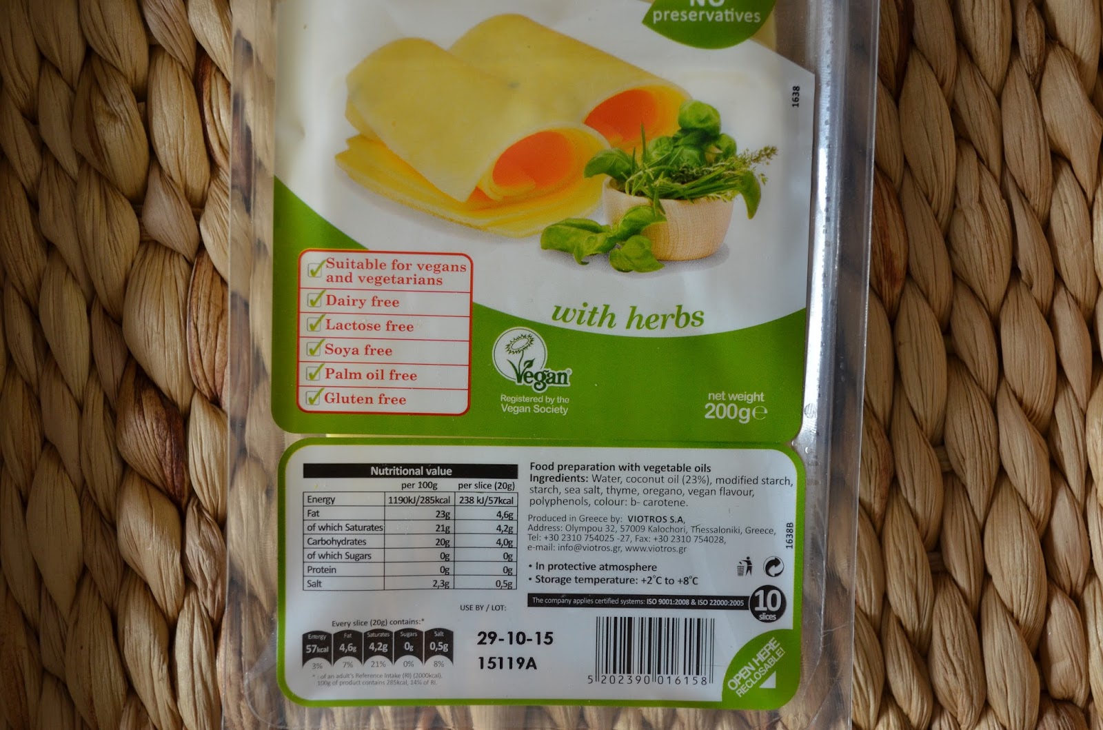 Cascaval vegan, diverse sortimente (marca Violife)