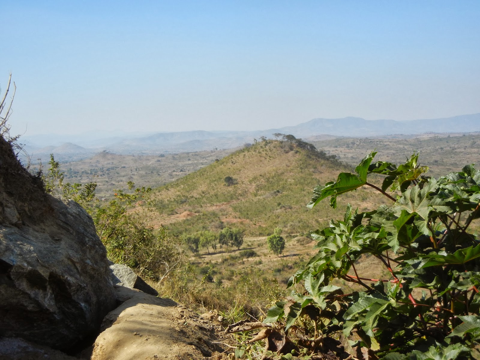 Leo in Malawi: Chinungu Hill in Ekwendeni with Natasha and Jessica in ...