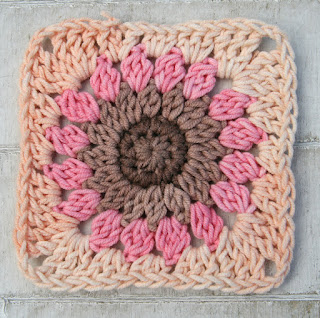 Fifty Shades of 4 Ply: Spring Cushion Tutorial