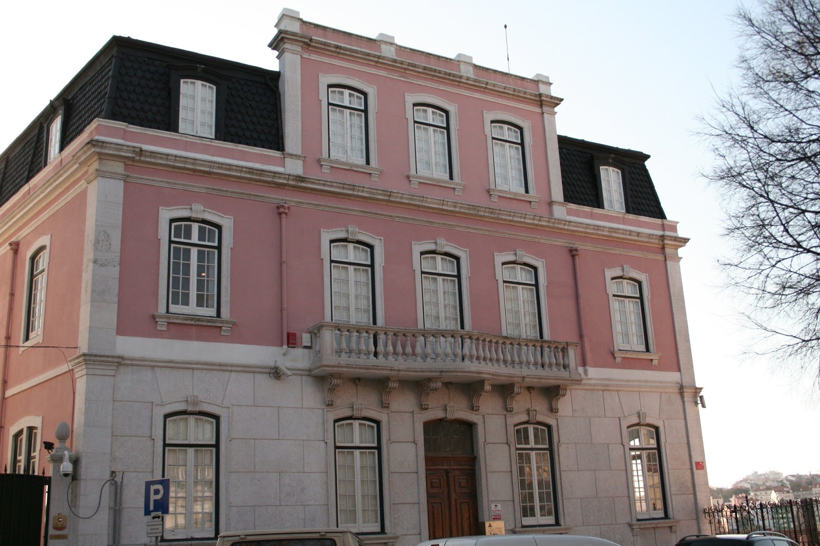 a touch of lisbon: Praça do Príncipe Real