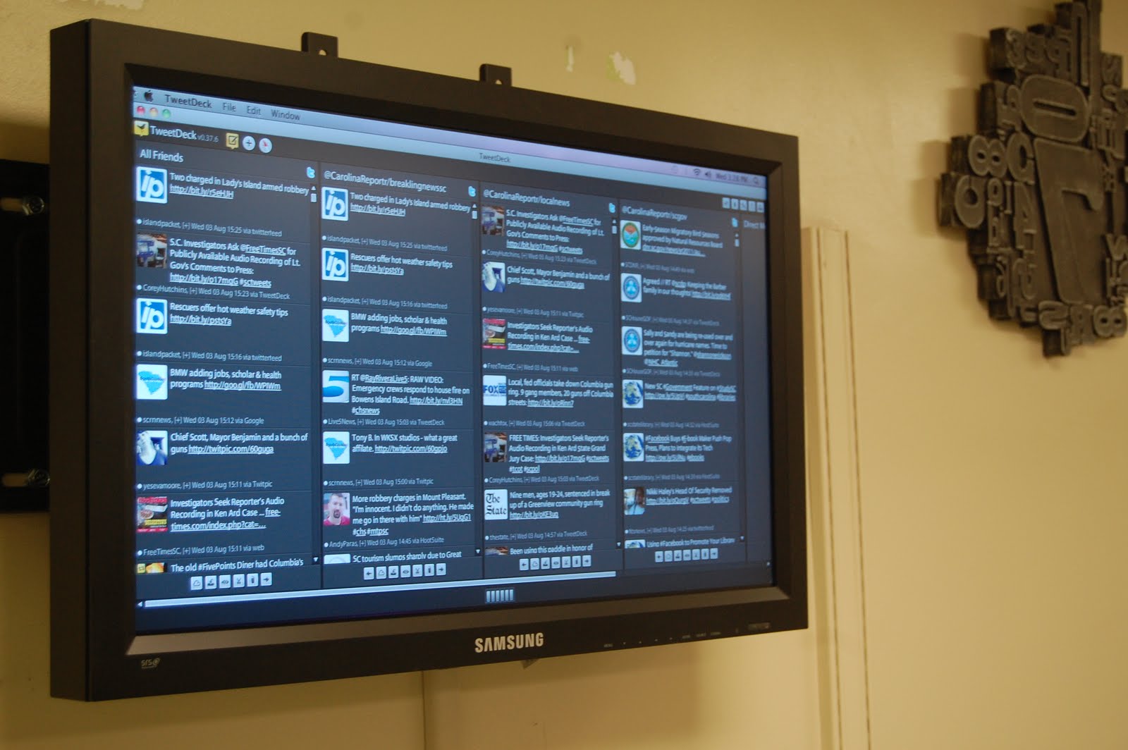 Common Sense Journalism: Twitter Board for Newsroom