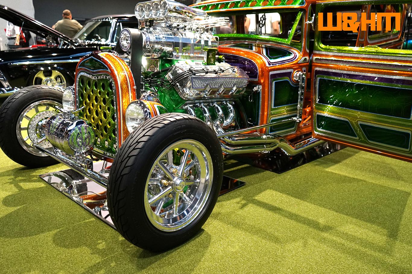 Extra Extra! 2017 SEMA Show Day 1 Coverage!! #SEMA2017 #SEMA