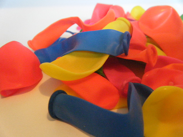 The Simple Craft Diaries: Water Balloons Barrette