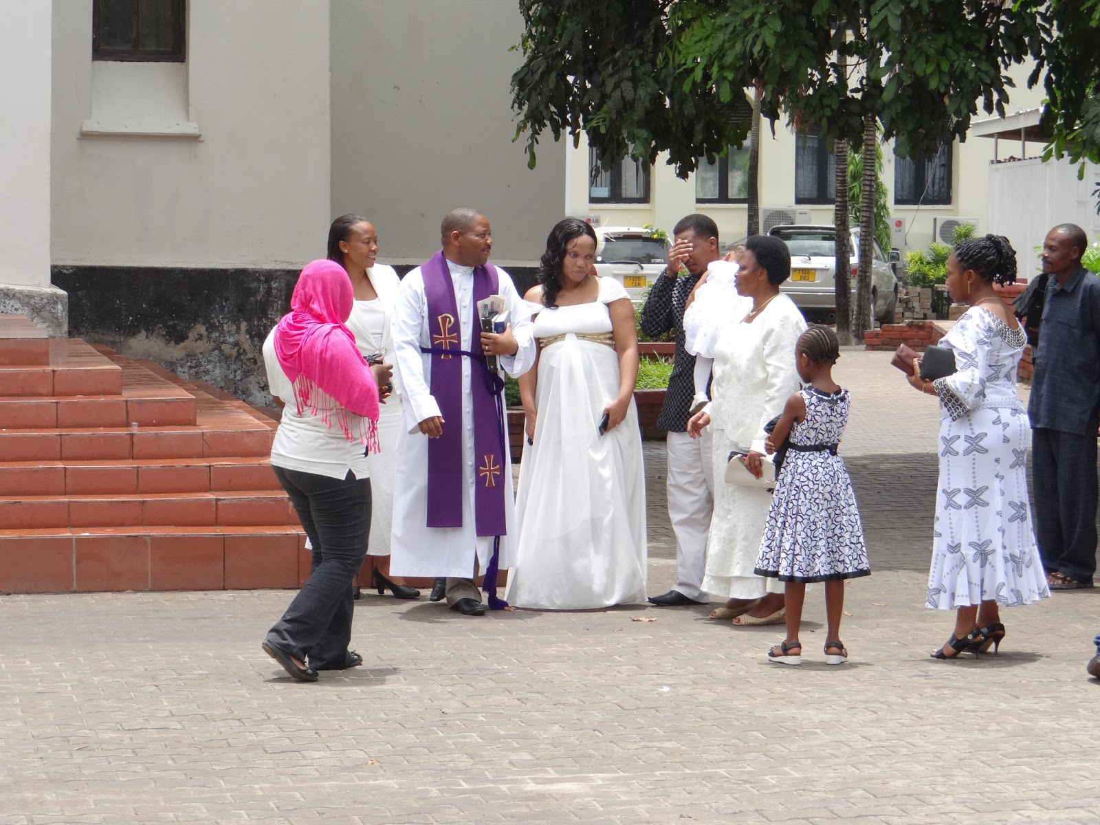 Lyn and Mollie in Tanzania: Long Goodbye to Dar es Salaam