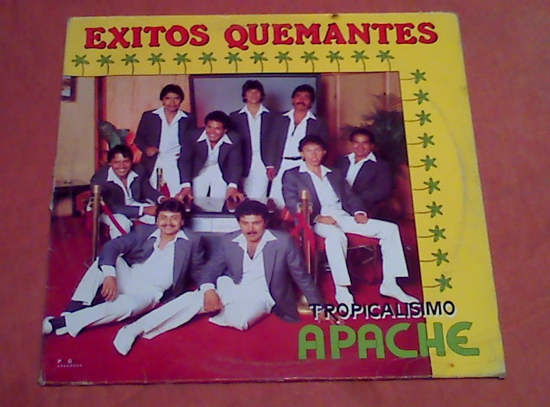 LA RADIOLA DE HERNAN: TROPICALÍSIMO APACHE. EXITOS QUEMANTES, VOL. 03